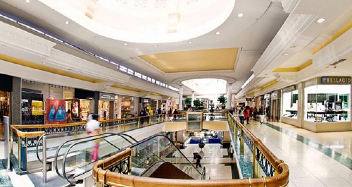 WATCH: Violent protests force Southgate Mall to close | Comaro Chronicle