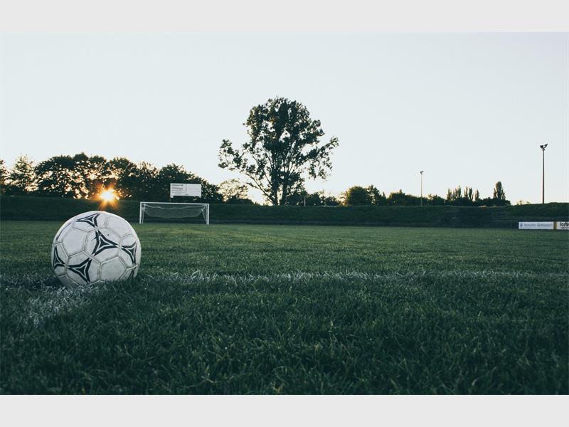 Mondeor Meteors Football Club to hold fund-raiser event | Comaro Chronicle