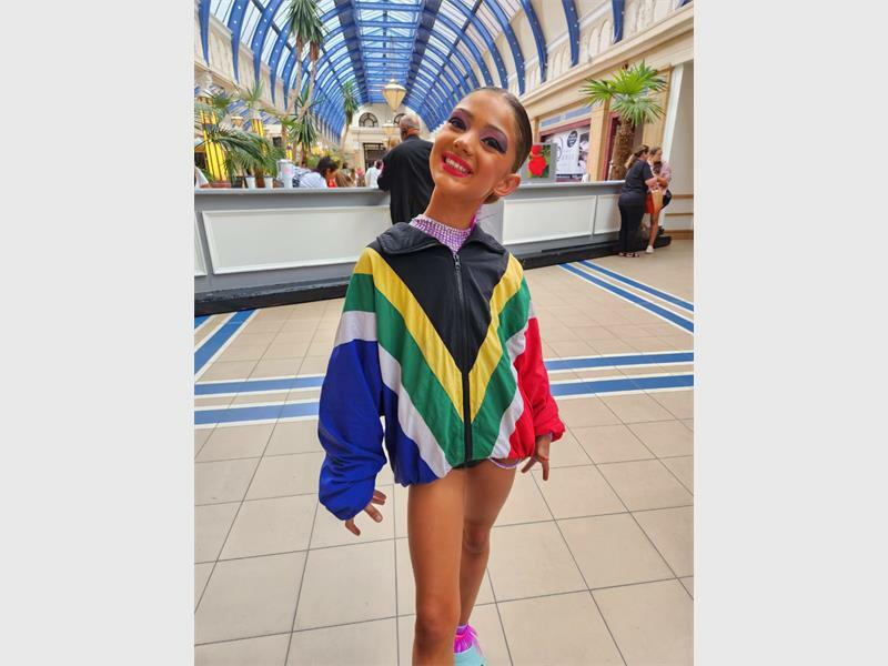 Sharnie dances in world championships in UK | Comaro Chronicle