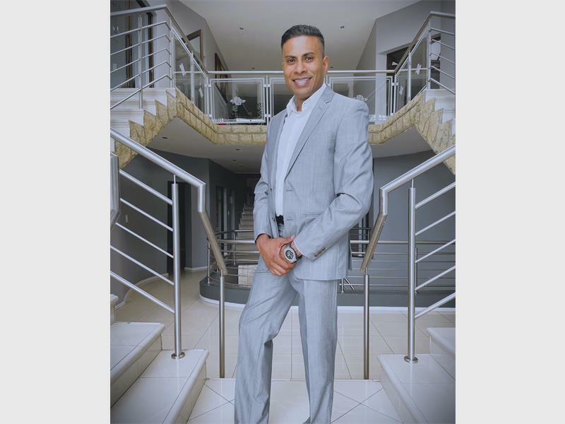 Bassonia resident Denagran Reddy wins global educator award | Comaro ...