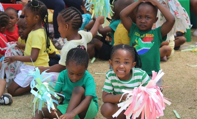 WATCH: Novelty family sports day at Meredale Primary School | Comaro ...