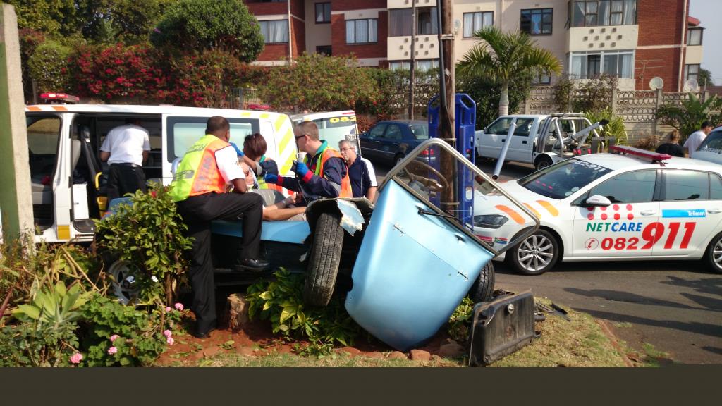 Two beach buggies crash in separate incidents | South Coast Sun