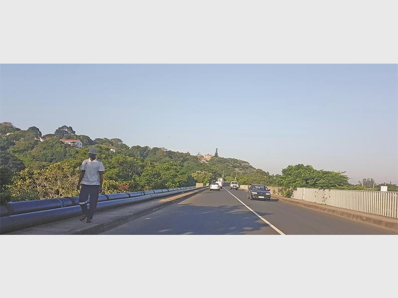 Missing bridge railings pose a threat | South Coast Sun