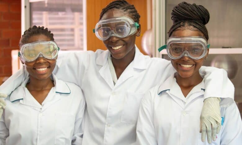 Isipingo school unveils digital science centre | South Coast Sun