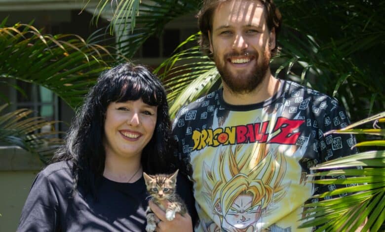 Animal-loving couple rescues kitten from highway | South Coast Sun