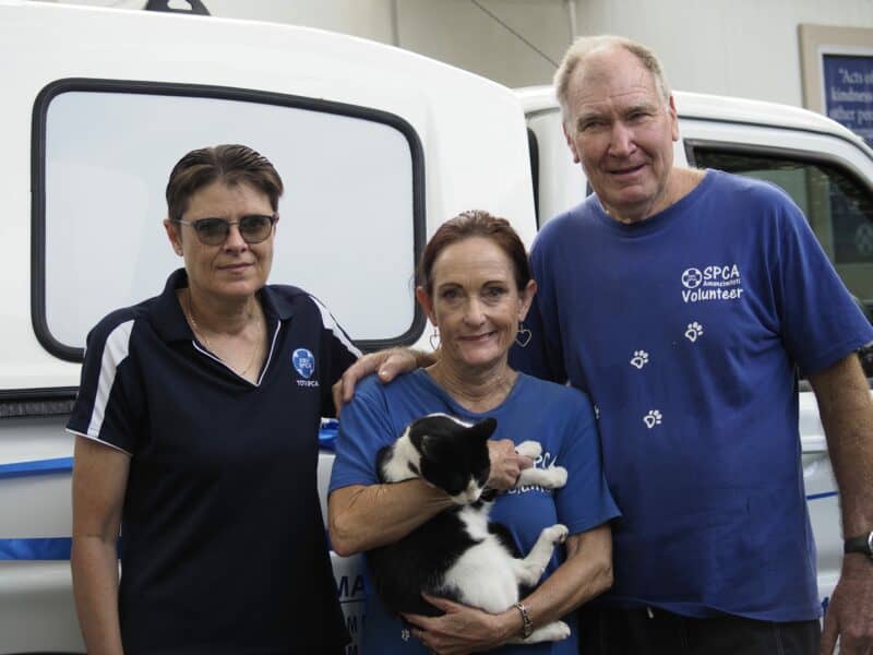 Toti SPCA presented with brand new bakkie | South Coast Sun