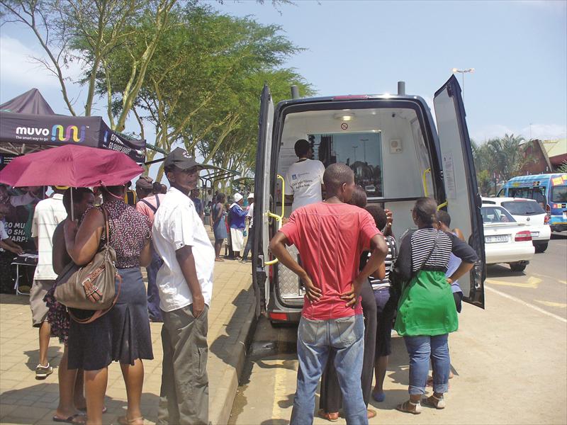 Public transport users 'muvo' over | Southlands Sun