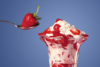 Strawberry Sundae Day [RECIPE] | Southlands Sun