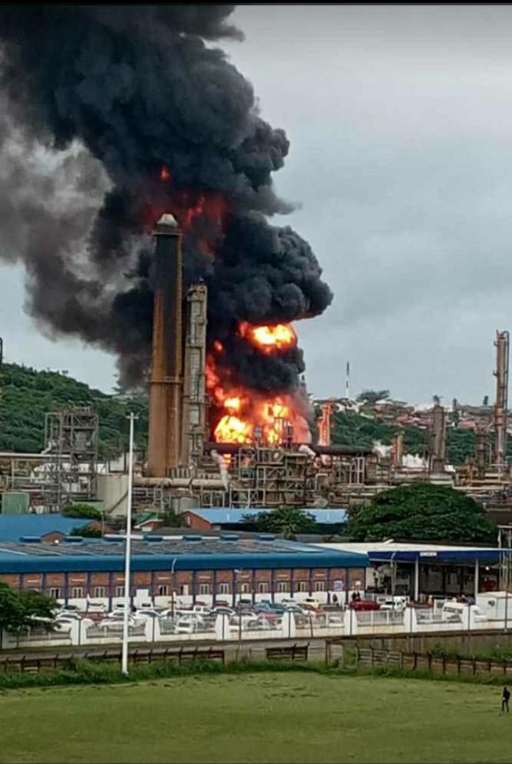 Authorities investigate cause of Engen Refinery explosion | Southlands Sun