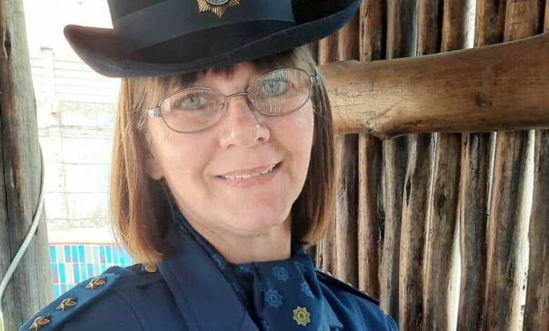 Public warned about scammers impersonating police officers | Southlands Sun
