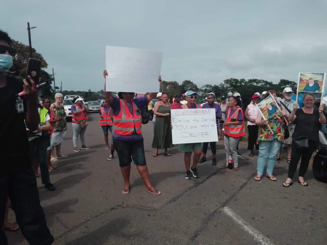 JUST IN: Gatvol residents march to Wentworth Hospital | Southlands Sun