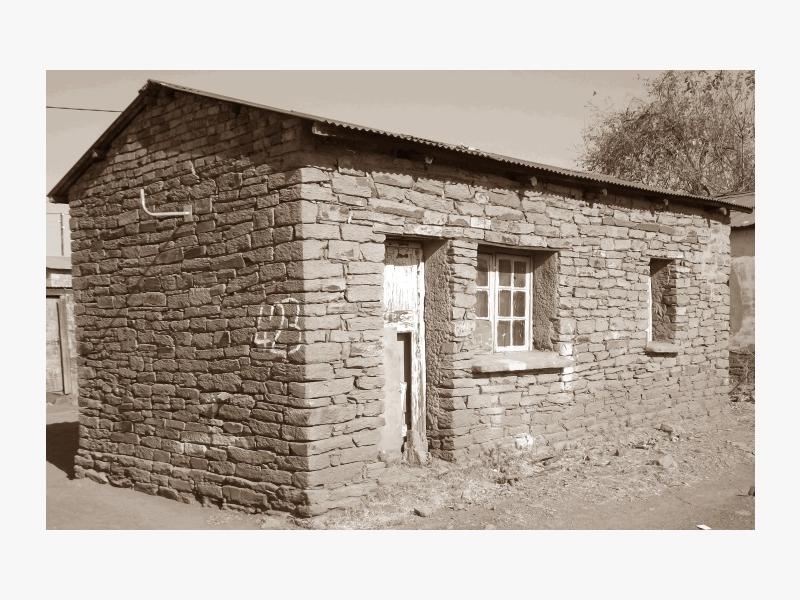 Origin of name can be traced back to tall grass in area | Lowvelder