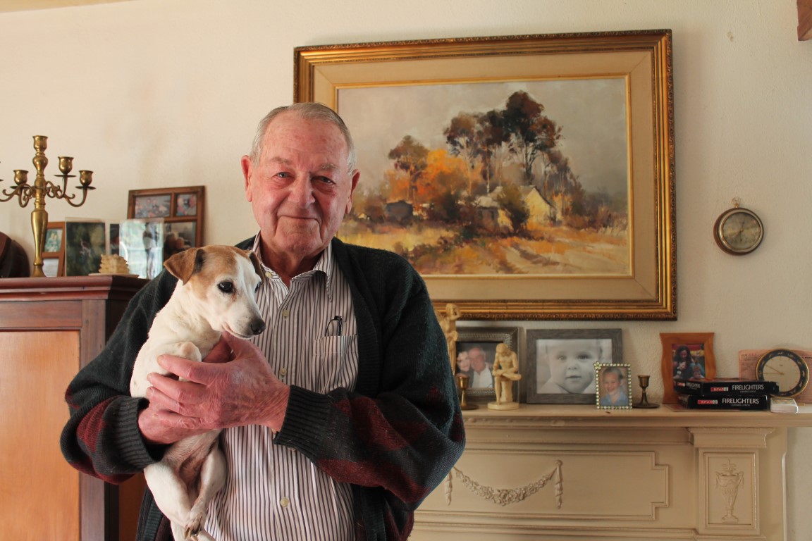 PREVIEW: Beloved vet retires after five decades | Lowvelder