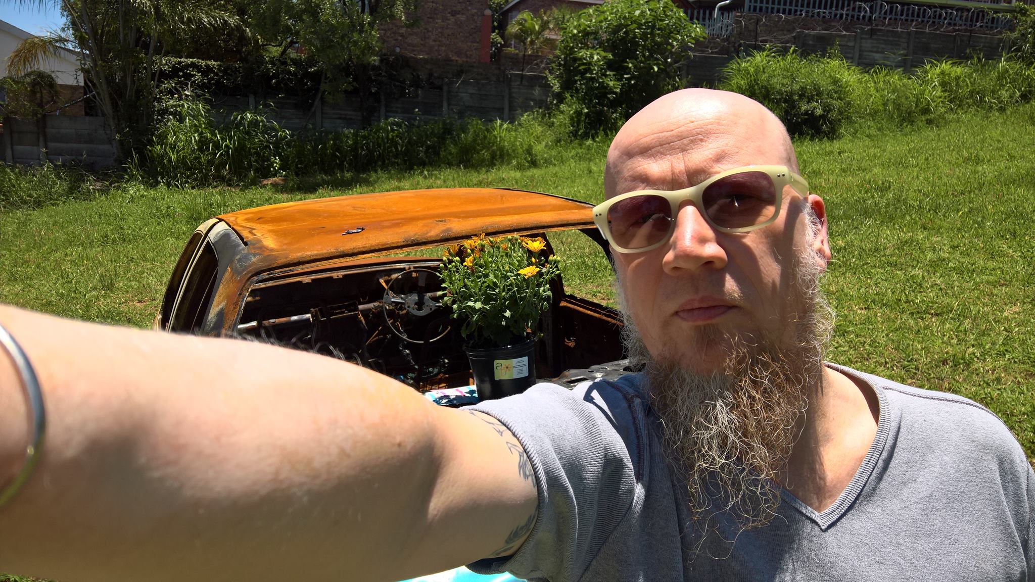 Gebrande wrak in Enos Mabuza: Wat was die storie? | Lowvelder