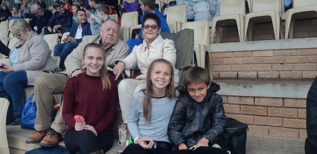 Laerskool Bergland se oupa-en oumadag 'n groot sukses | Lowvelder