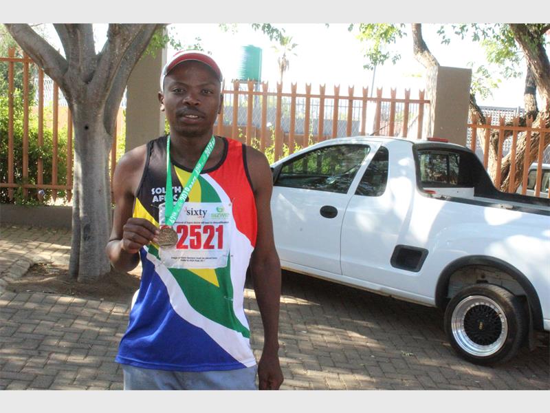 Modikwa runner preparing for the Comrades Marathon | Lowvelder