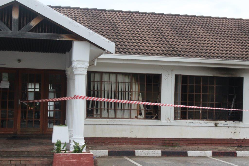 The Umjindi Traffic Department building blaze under investigation, says ...