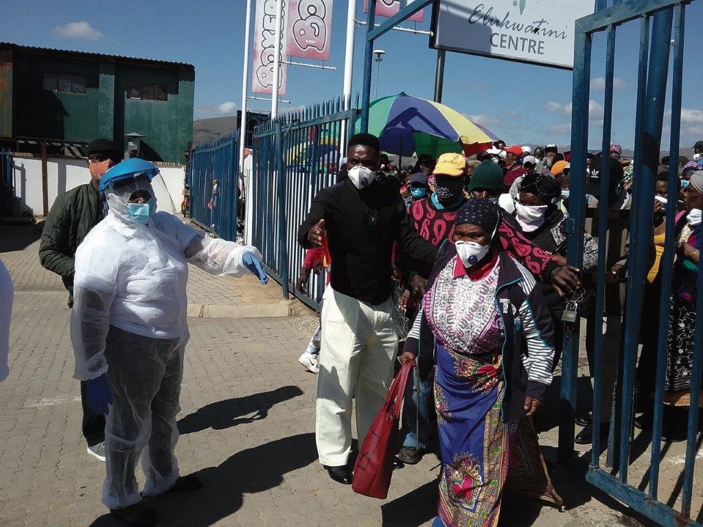 Grants see long queues across the Lowveld | Lowvelder