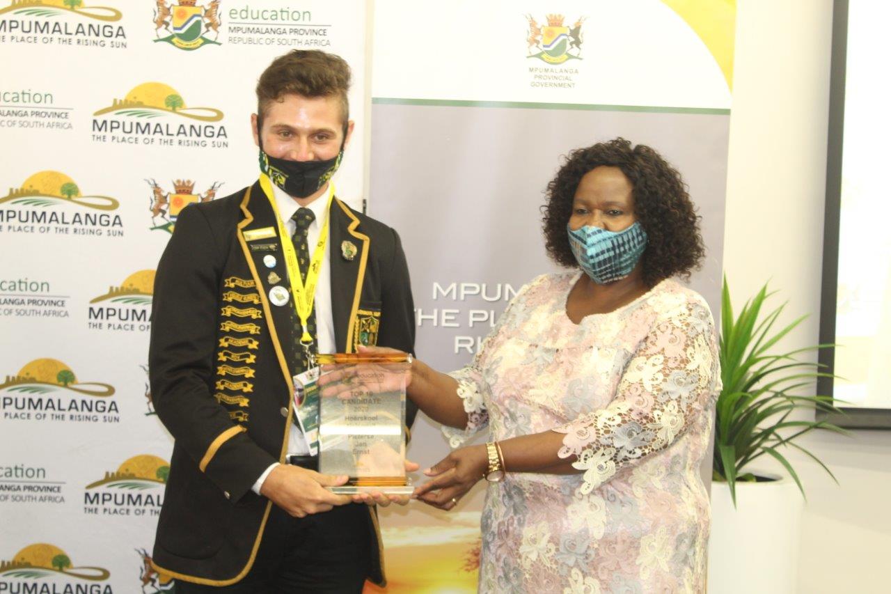 Matric class of 2020 overcomes all odds | Lowvelder