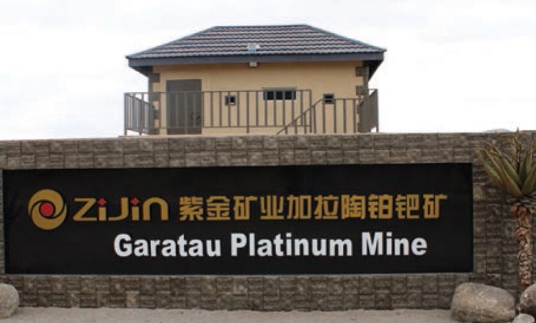 Nkwe Platinum donates blankets | Lowvelder