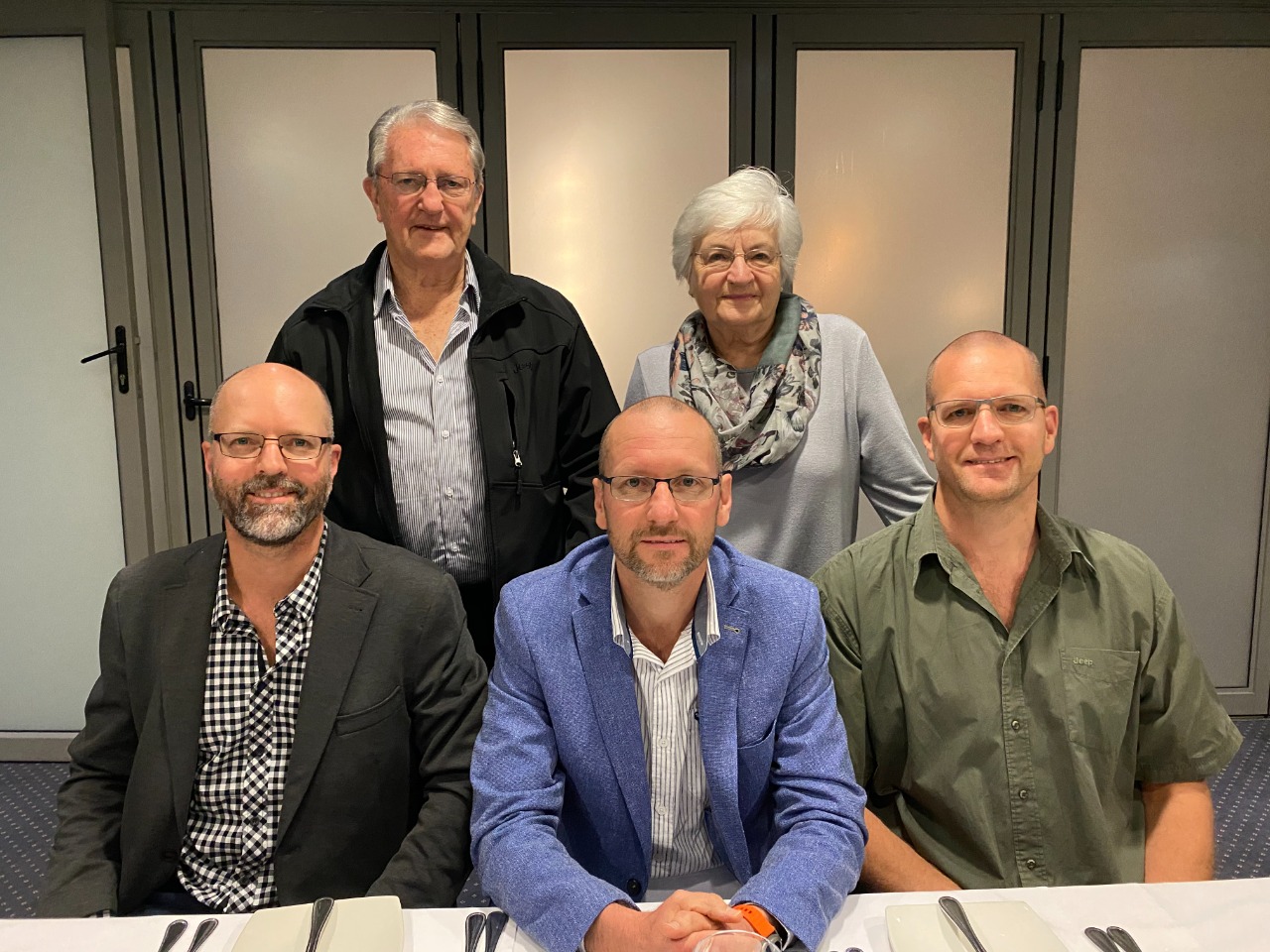 'n Groot boom van die Laeveld het geval: Dr. Frans Theron oorlede ...