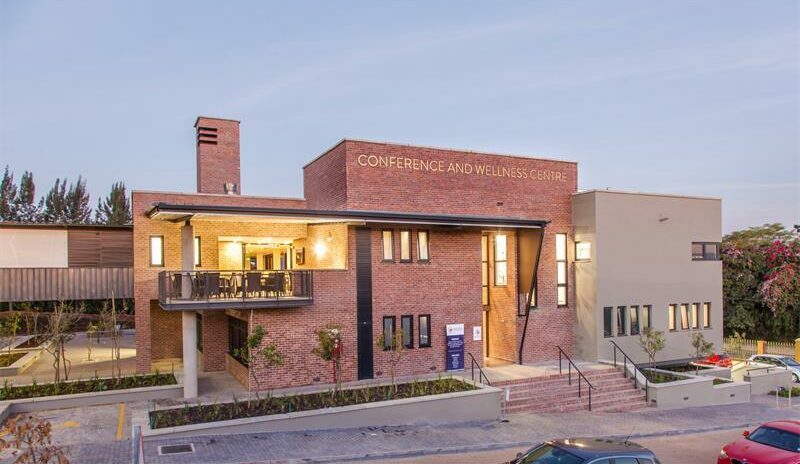 UMP unveils new hotel | Lowvelder