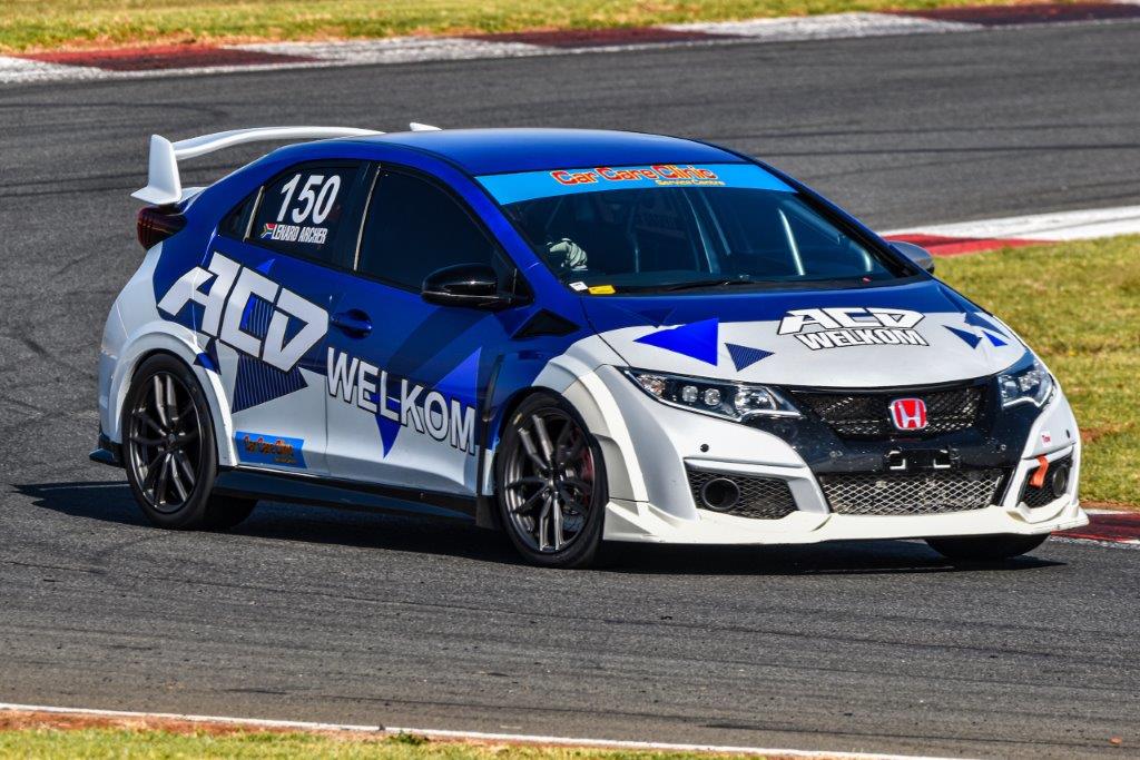 Add extreme racing to Red Star Raceway and you are in petrolhead heaven ...