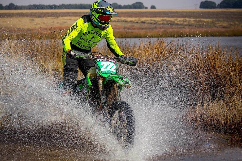 Kawasaki Racing wins two major 250cc classes | Lowvelder