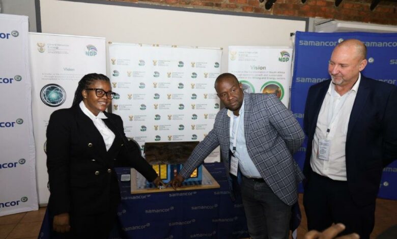 Samancor Chrome issues homes with electricity access | Lowvelder