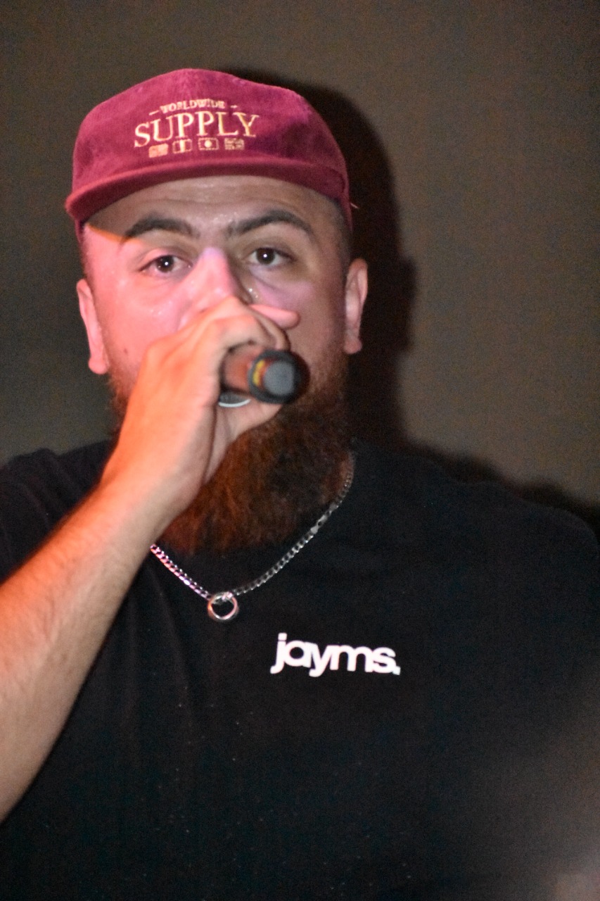 Loufi's show sells out at The Pub | Lowvelder