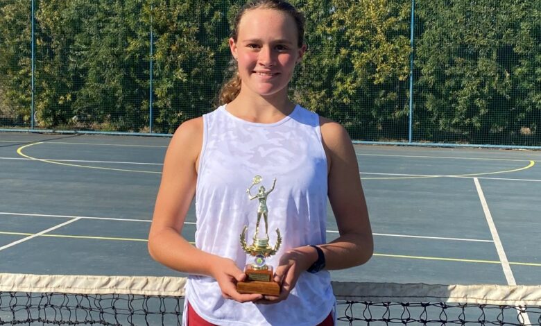 Milan and Murunwa shoot for the stars at Middelburg tennis tournament ...