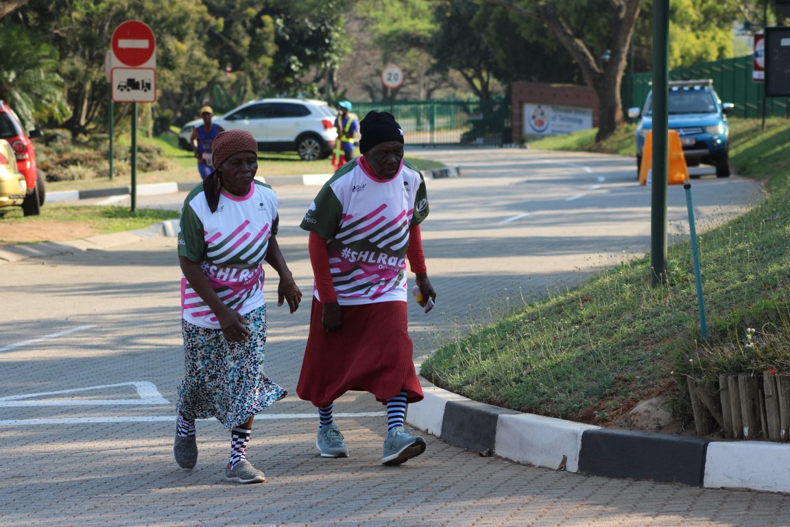 Samuel Mathabatha outraces Abednico Mashaba to win SHL 10km at TUT ...
