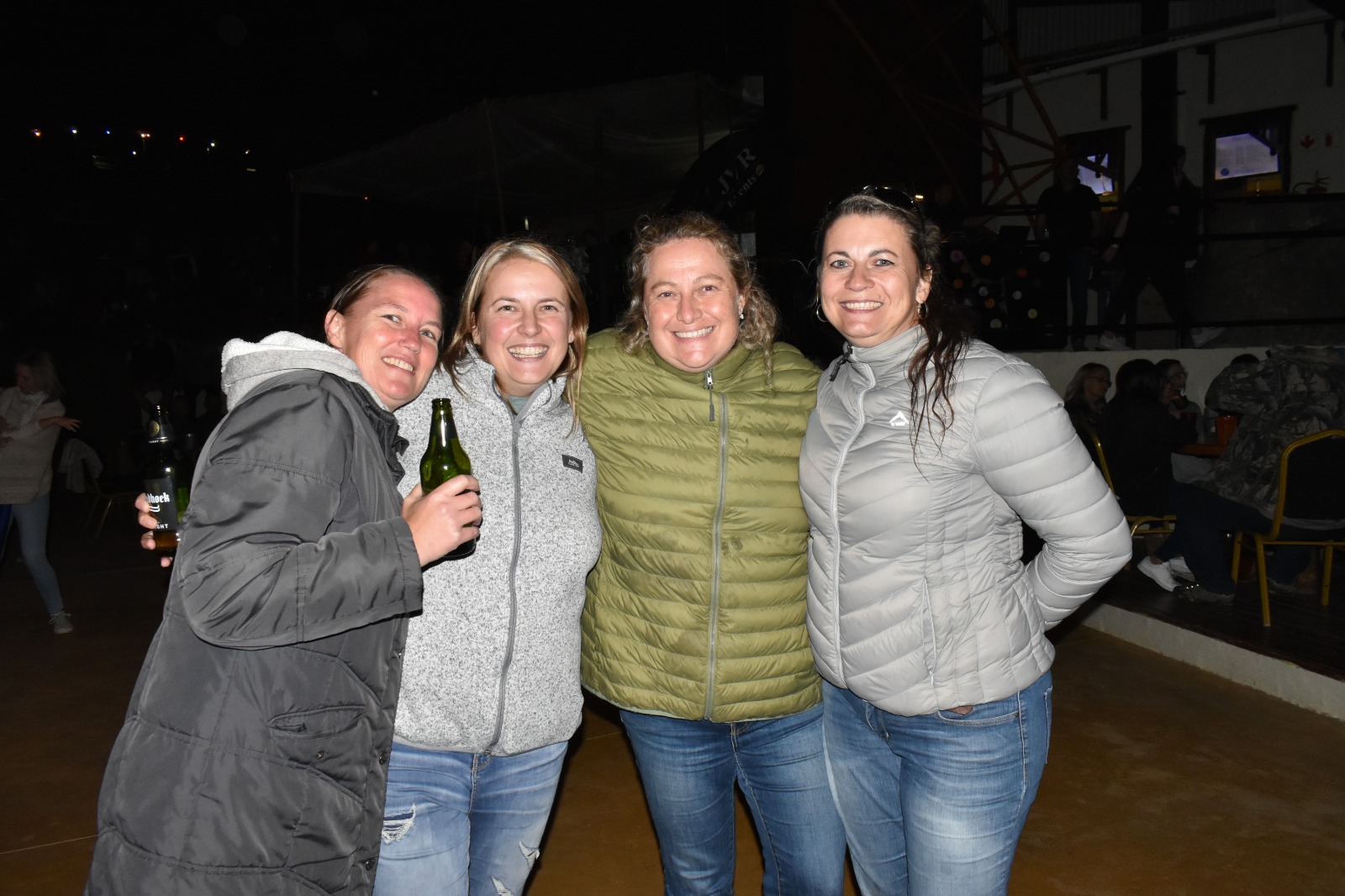 IN PHOTOS: Appel wows audience with Blue Moon performance | Lowvelder