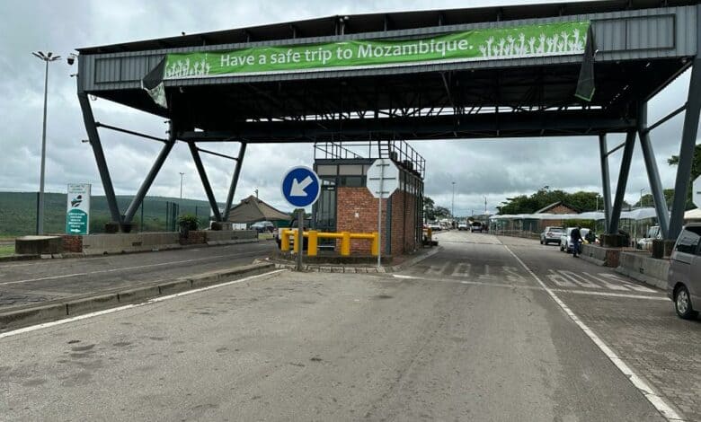 Lebombo still open and operational despite Mozambican tension | Lowvelder