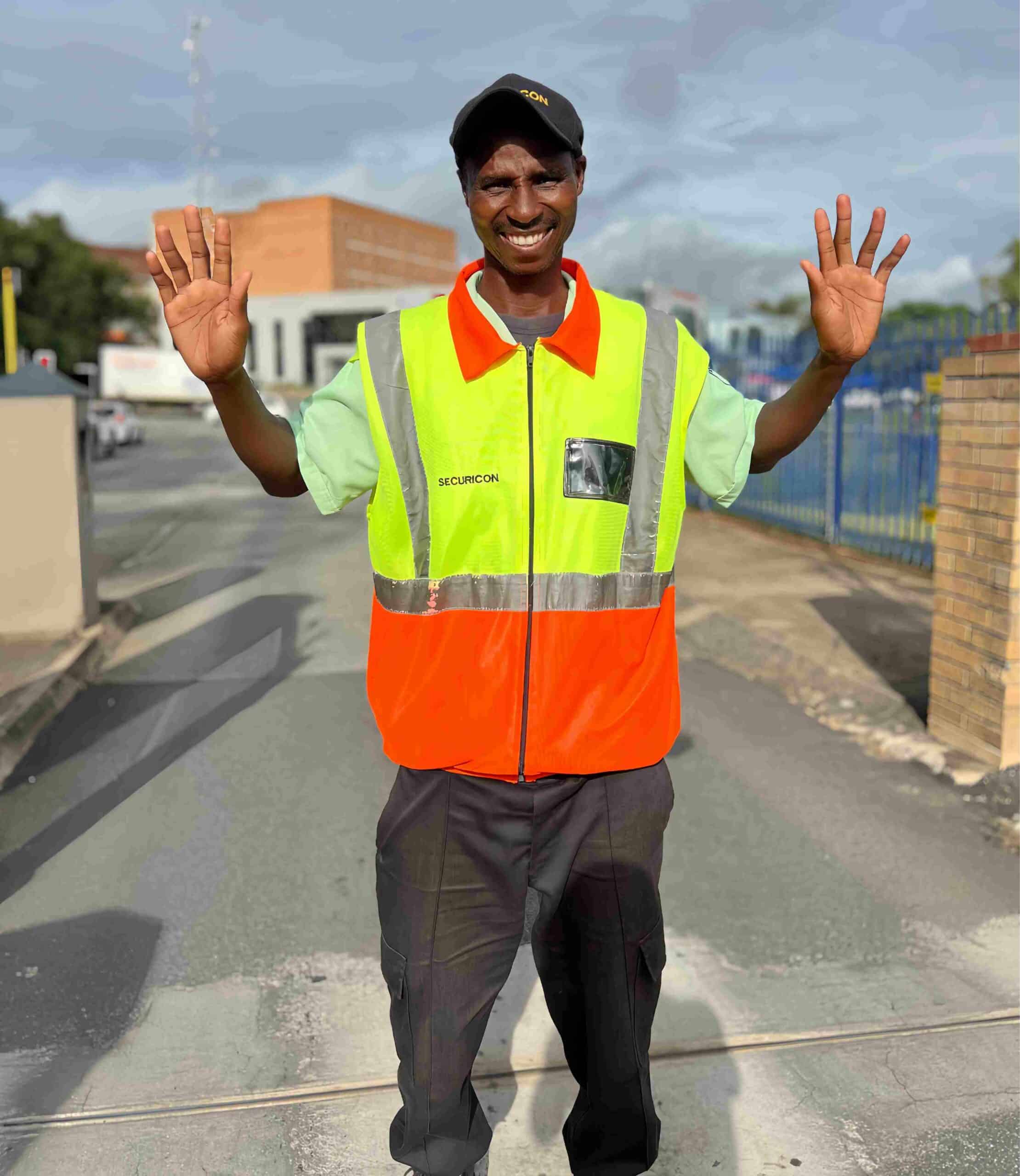 Die man met die helder glimlag by Laerskool Nelspruit | Lowvelder