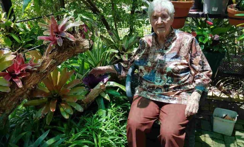 Totsiens en rus sag, geliefde tannie Smé | Lowvelder