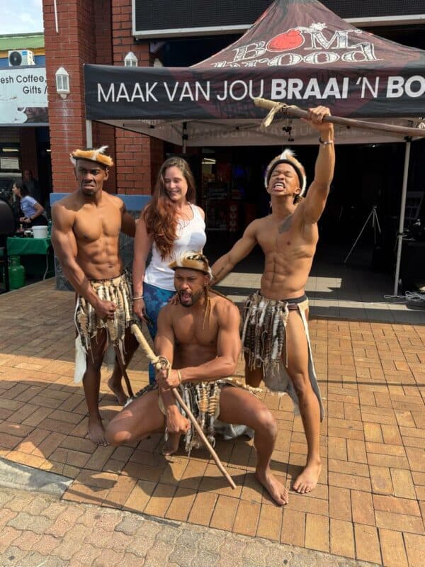 IN FOTO'S: Boeta spring en bult in Springbok-gees saam met Impi ...