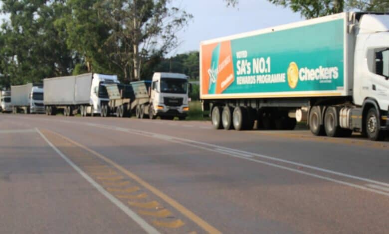 R40 near Hazyview reopens after protests | Lowvelder