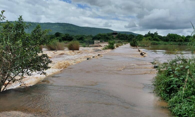 Komati River low-water bridge temporarily closed | Lowvelder