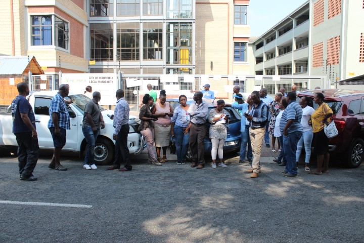 WATCH: Mataffin residents demand electricity | Mpumalanga News