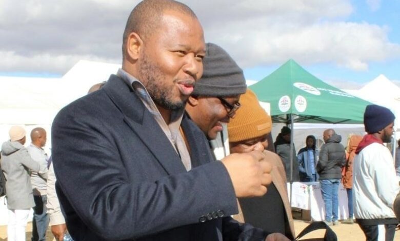 IN PHOTOS: MEC Vusi Mkhatshwa hosts youth business expo and exhibition ...