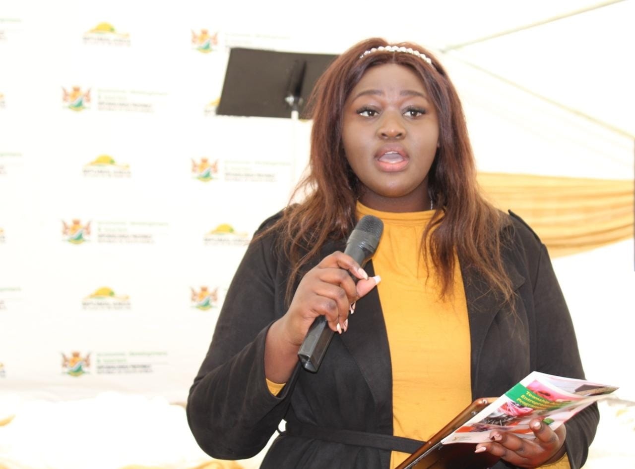 IN PHOTOS: MEC Vusi Mkhatshwa hosts youth business expo and exhibition ...