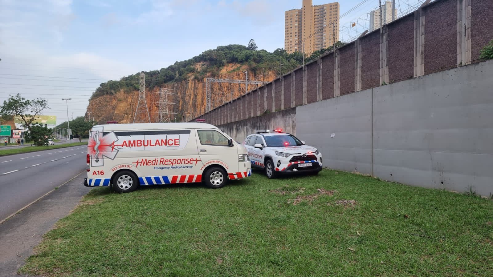 Three-year-old falls 30m down cliff face on Umgeni Road | Berea Mail