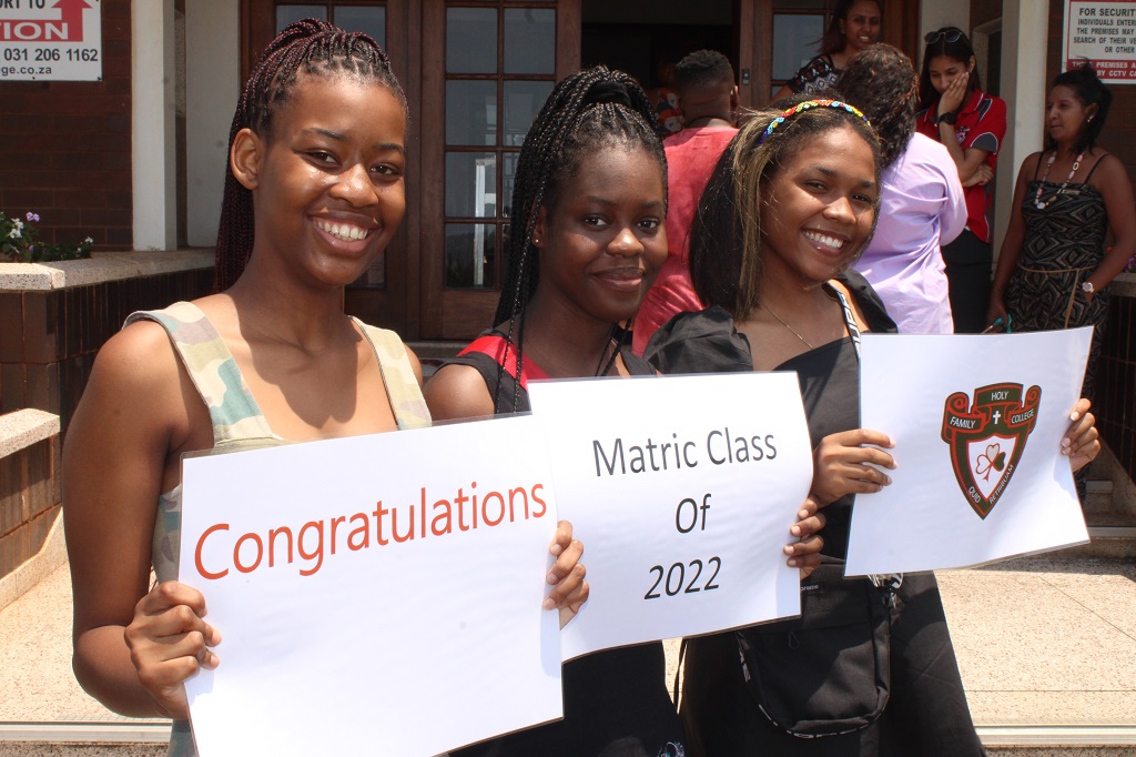 WATCH: A new chapter begins for Umbilo matrics | Berea Mail