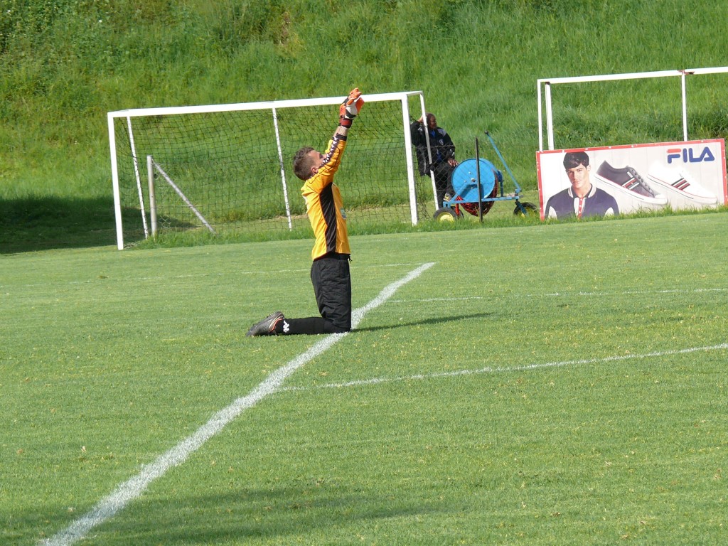 Skates Mbatha’s nimble foot mesmerises | Alex News