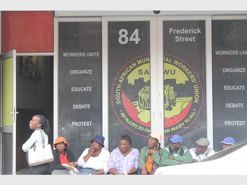 Refuse to pay e-tolls - Samwu | Alex News