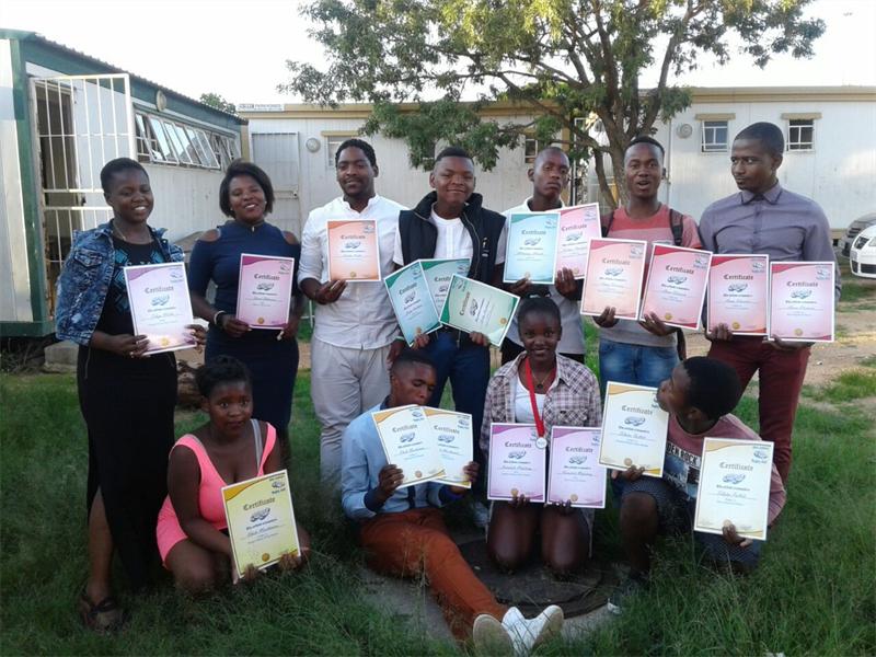 Outstanding Alex rugby players receive awards | Alex News