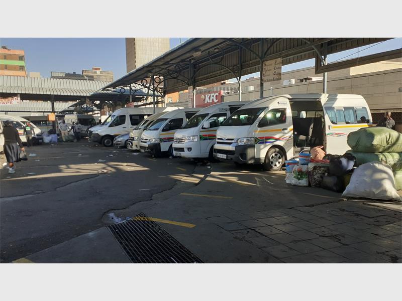 Warring Alex taxi associations unite to hike fares | Alex News