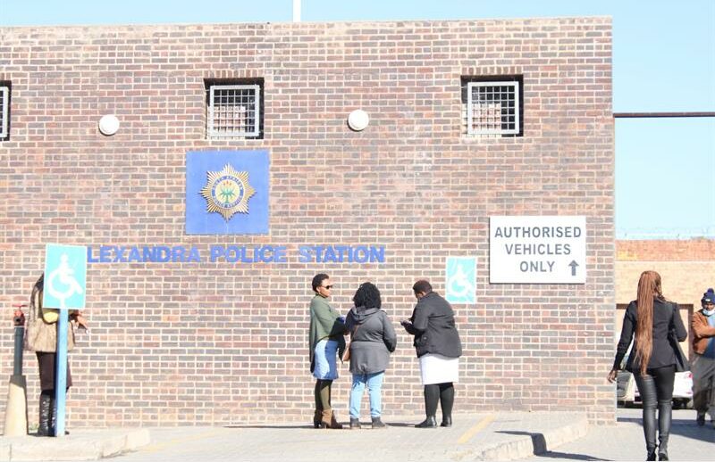 Angof directors mugged in Alex | Alex News