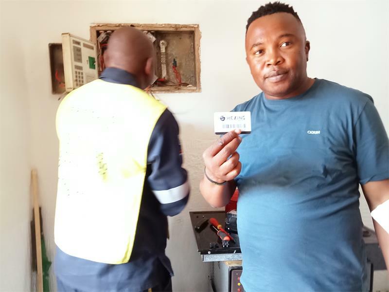 Alex residents urged to embrace new smart meter installation | Alex News